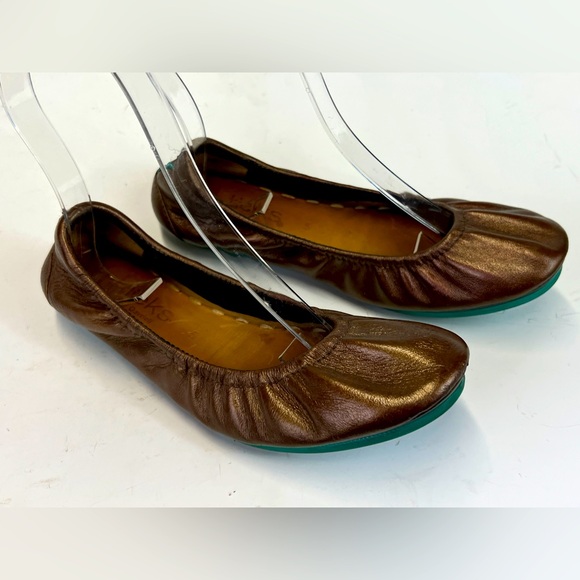 Tieks | Shoes | Custom Raspberry Bronze Size 5 Tieks | Poshmark